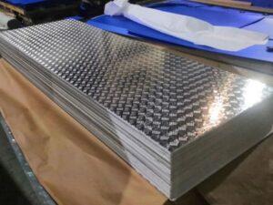 Galvanised Checker Plate | Non-slip, Corrosion-resistant | Full size